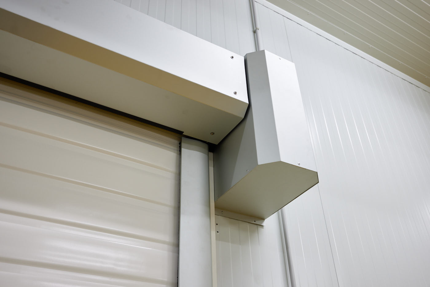 High-speed door for cold-storage chambers up to 0º | Ferroflex