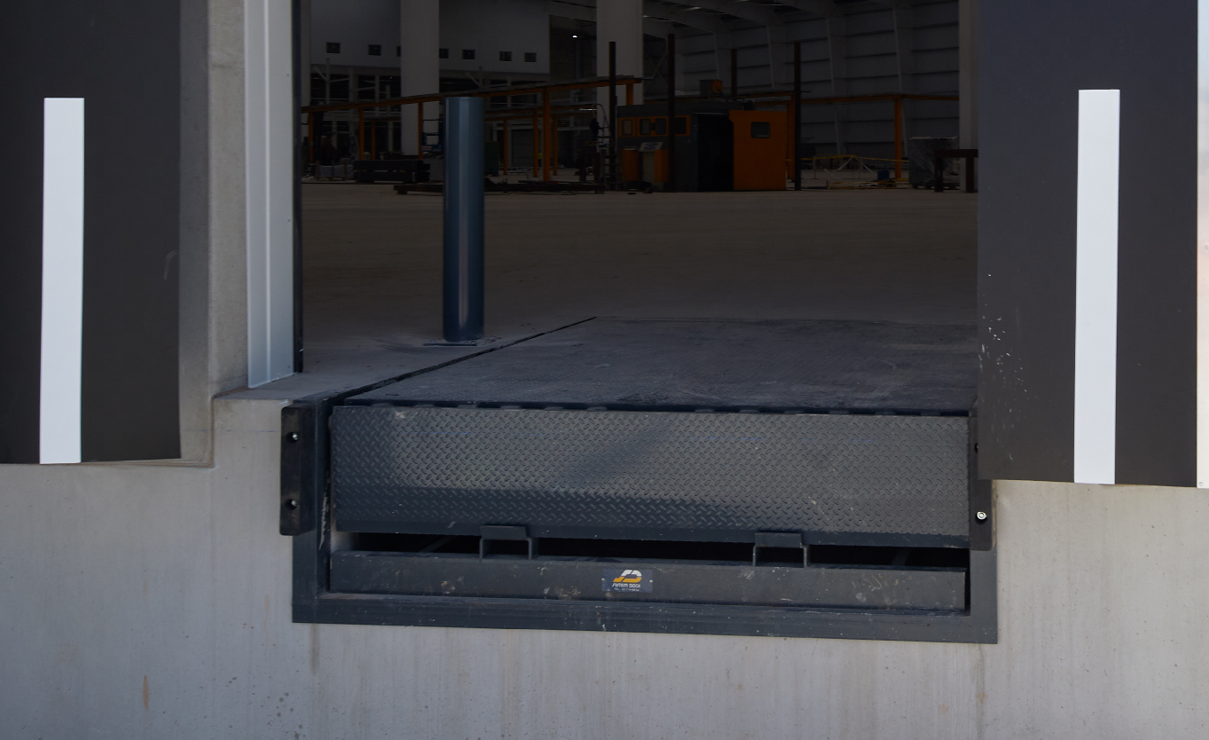 Ramps for loading docks | Ferroflex